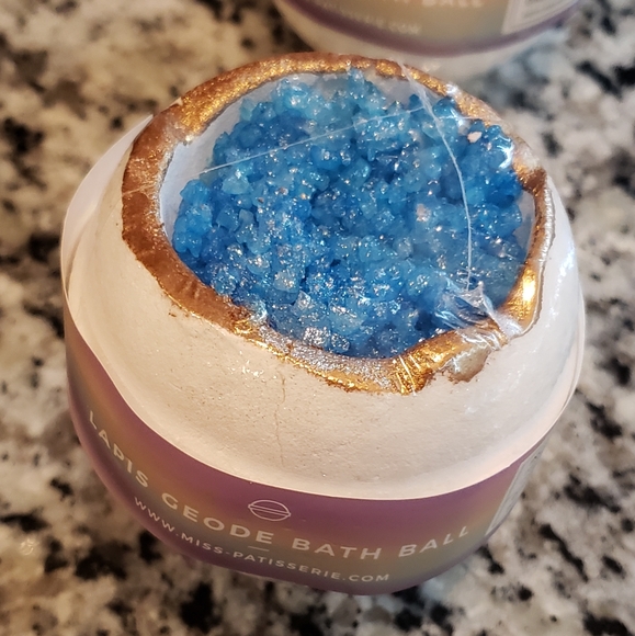 Miss Patisserie | Bath & Body | Lapis Geode Bath Bomb Miss Patisserie ...